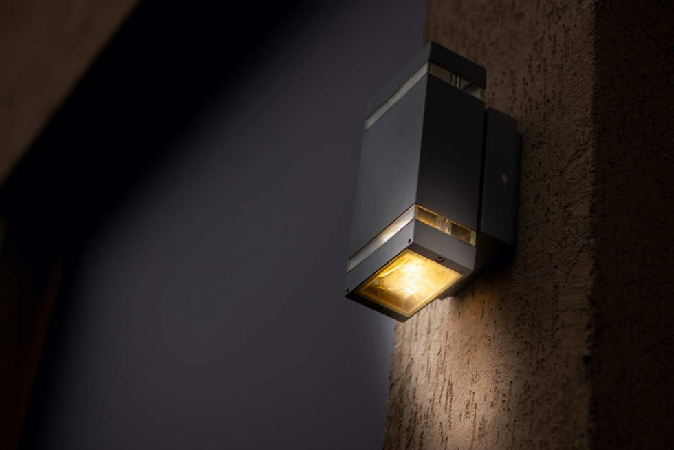 Residential Exterior Lighting Installation & Maintenance